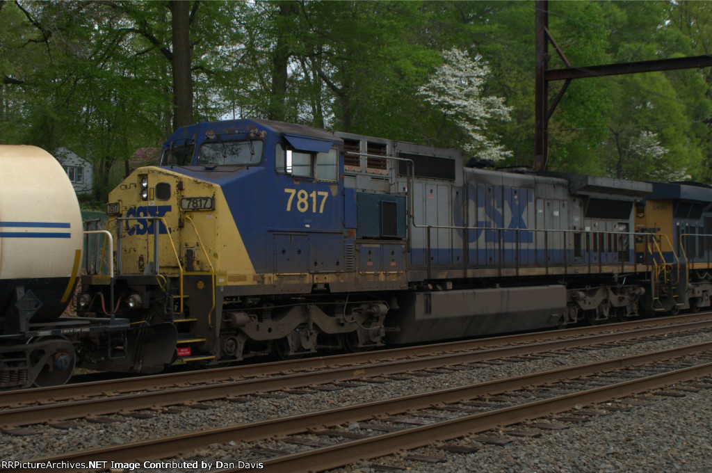 CSX C40-8W 7817 trails on Q439-05